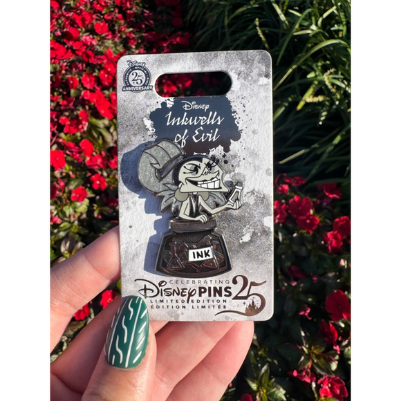 Disney | Accessories | New 225 Disney Parks Inkwells Of Evil 112 Yzma ...